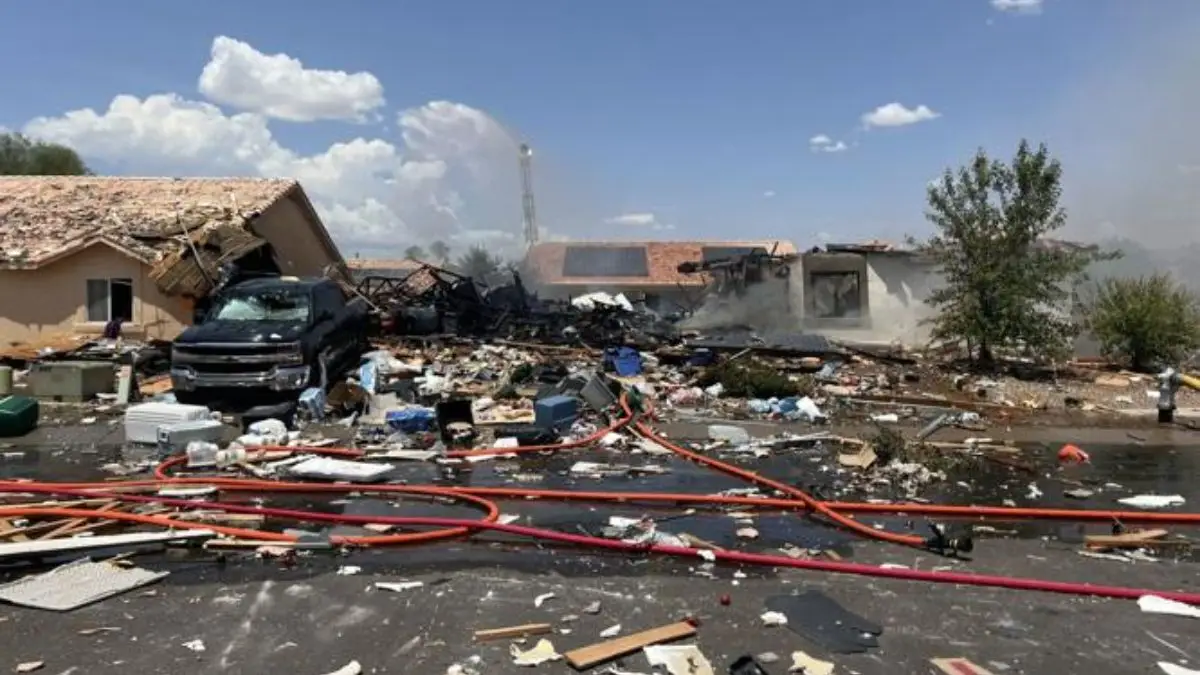 Arizona Home Explodes in Tucson, No Injuries Reported - buildlikenew.com