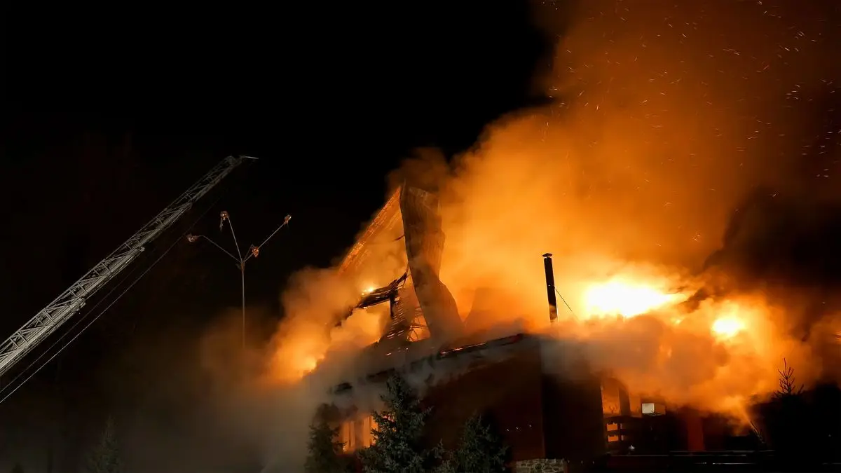 Chicago House Fire in Logan Square Displaces a Dozen Residents ...
