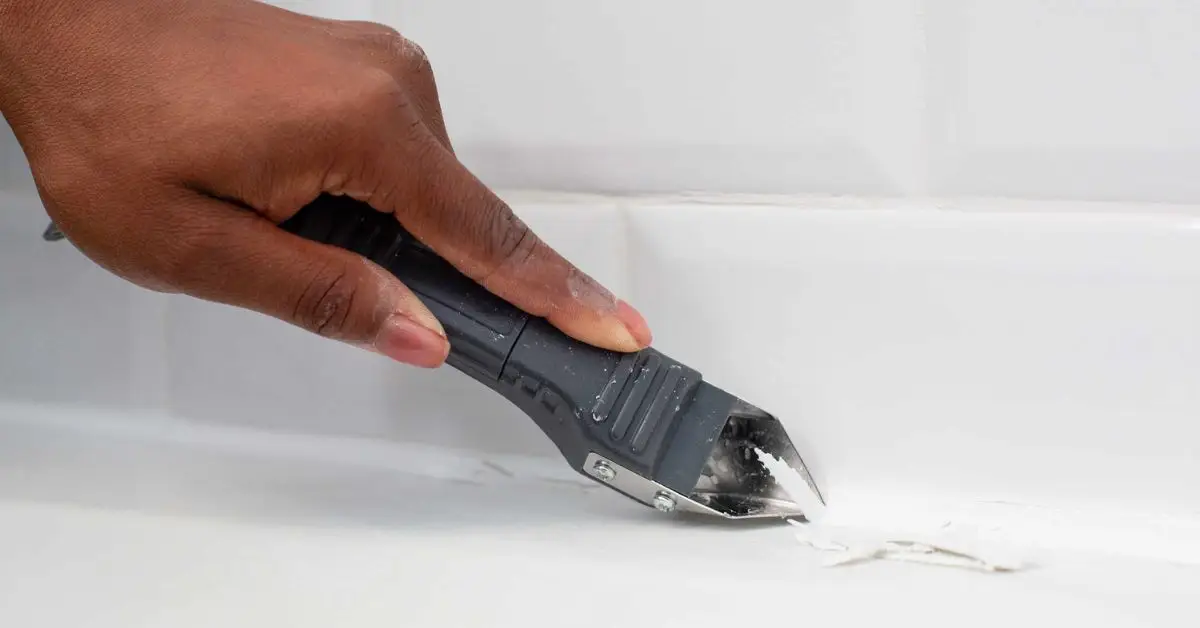 4 Easy Steps to Strip Caulk Without Damaging Your Bathroom or Kitchen ...